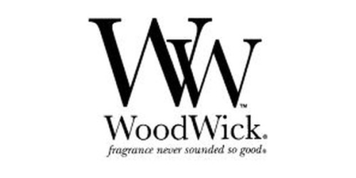 Yankee Candle vs WoodWick: Side-by-Side Comparison